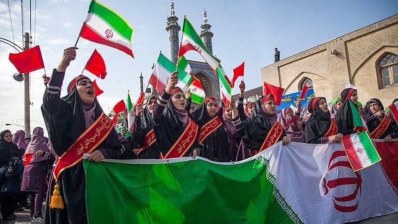 13 Aban, Jutaan Rakyat Iran Turun ke Jalan dan Alun-Alun Kota (2 ...