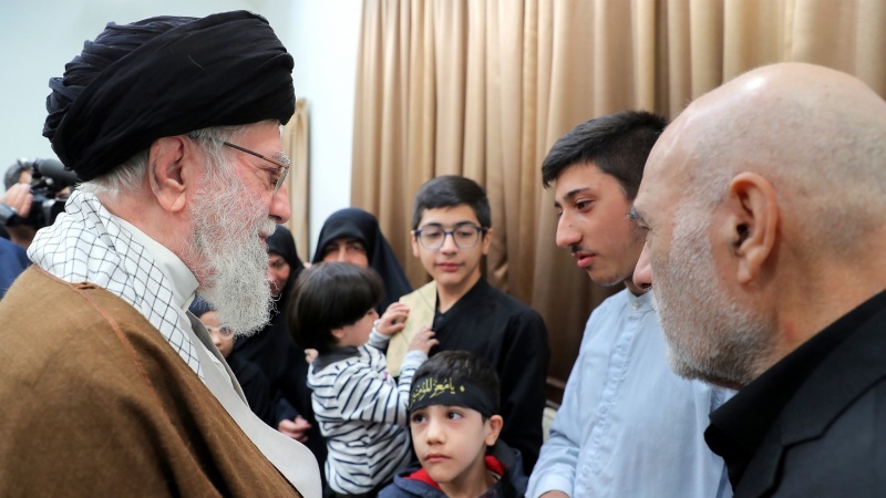 An account of the meeting between families of martyrs Masoumeh Karbasi and Reza Awazeh with Imam ...